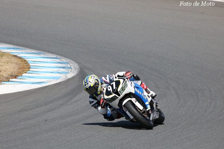 ST600 #97 BATTLE FACTORY 佐野 優人 HONDA CBR600RR | Foto de Moto